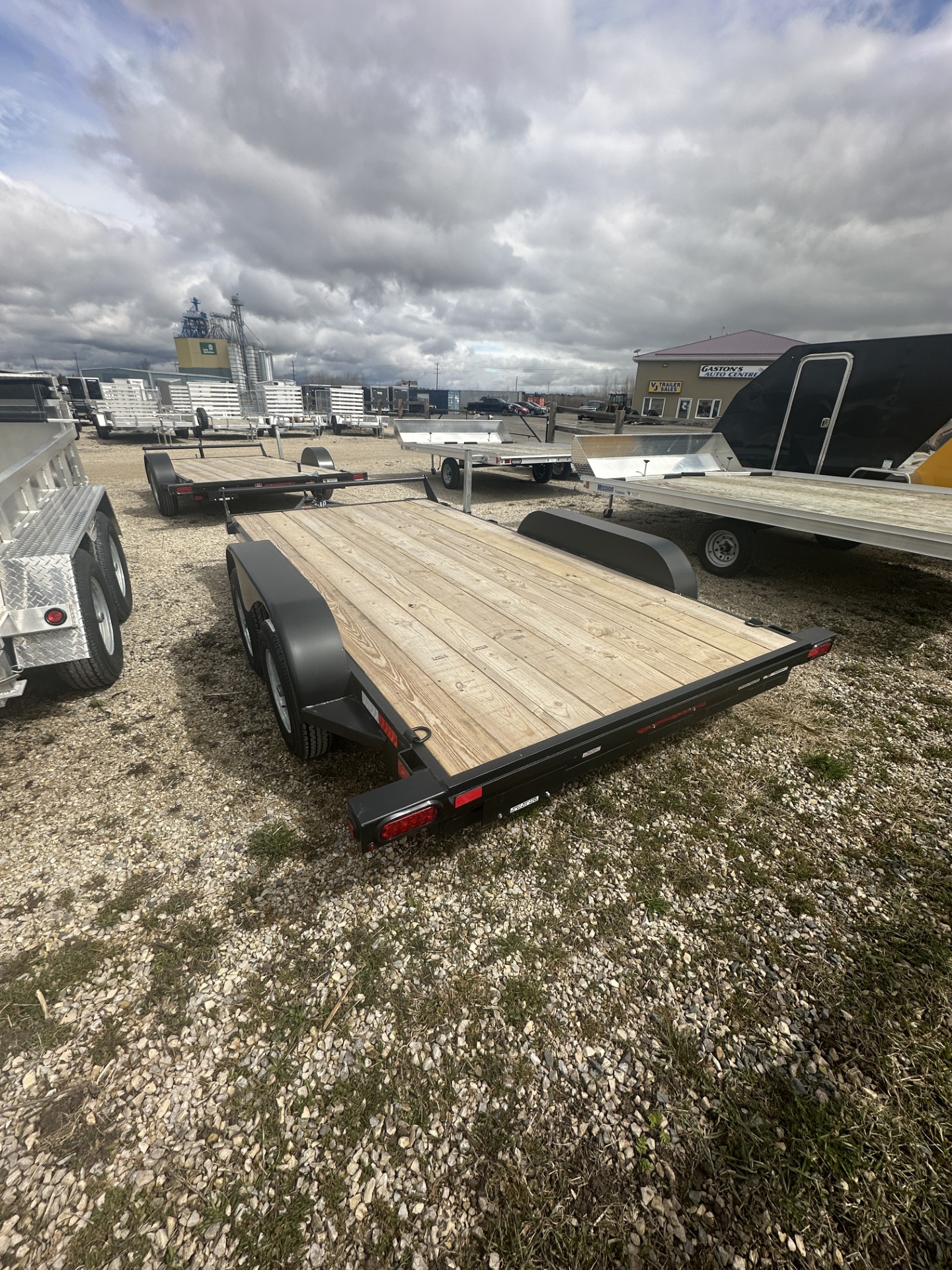 VJ Trailer Sales